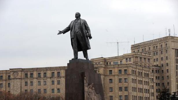 La Estatua de Lenin fue subastada por 8.000 euros - Todo Cuba