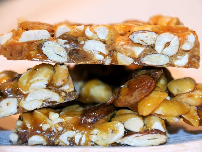 Aprende a preparar un sabroso turrón de maní en grano - Todo Cuba