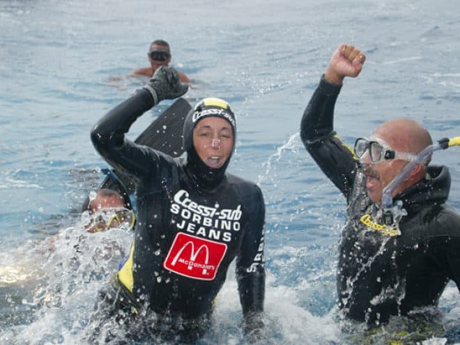 Déborah Andollo, la cubana que ha desafiado la muerte en el mar - Todo Cuba