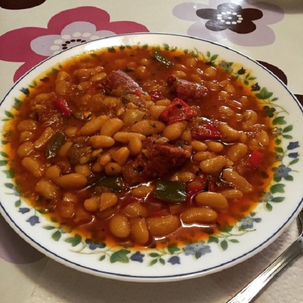 Receta del exquisito potaje de judías blancas cubano - Todo Cuba