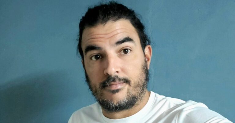 Youtuber responde a quienes lo cuestionan por hablar de política: “Soy ...