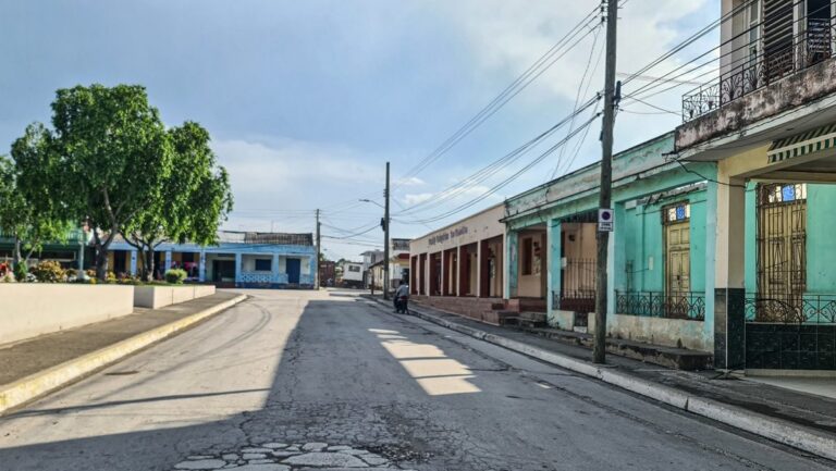 Cubanos en Guisa conmocionados por la muerte de un bebé - Todo Cuba