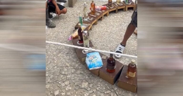 Viral: cubanos rifan productos utilizando un curiel - Todo Cuba