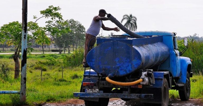 Cubanos lamentan problemas con el agua en Habana del Este: “Llevo cuatro meses así” - Todo Cuba