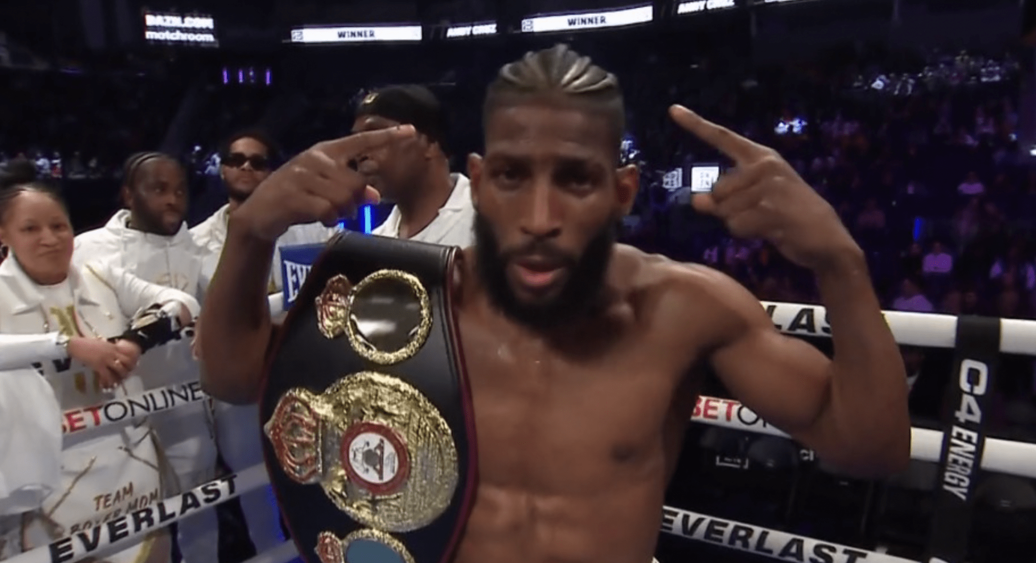 Andy Cruz Impresiona al Mundo del Boxeo con una Victoria Decisiva en su ...