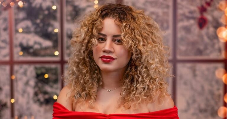 Influencer cubana Flor de Cuba reivindica su pasado y la educación de ...